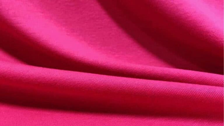 What is Broadcloth Fabric: Your Guide to Versatile Textiles - Comfort