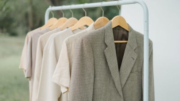 From Silk to Polyester: Exploring the Different Types of Lining Fabric ...