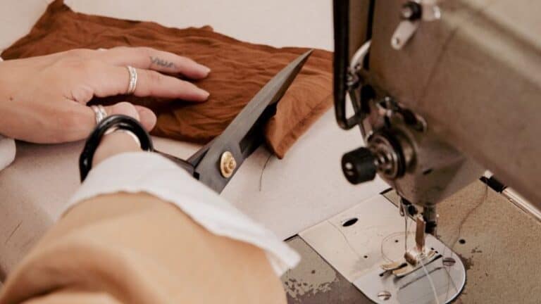 From Silk to Polyester: Exploring the Different Types of Lining Fabric ...