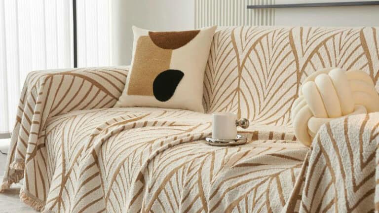 What is Chenille Fabric? Everything You Need to Know About Chenille ...